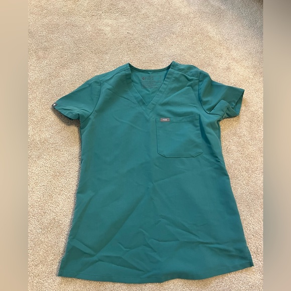 Figs | Tops | Figs Cactus Catarina Onepocket Scrub Top | Poshmark